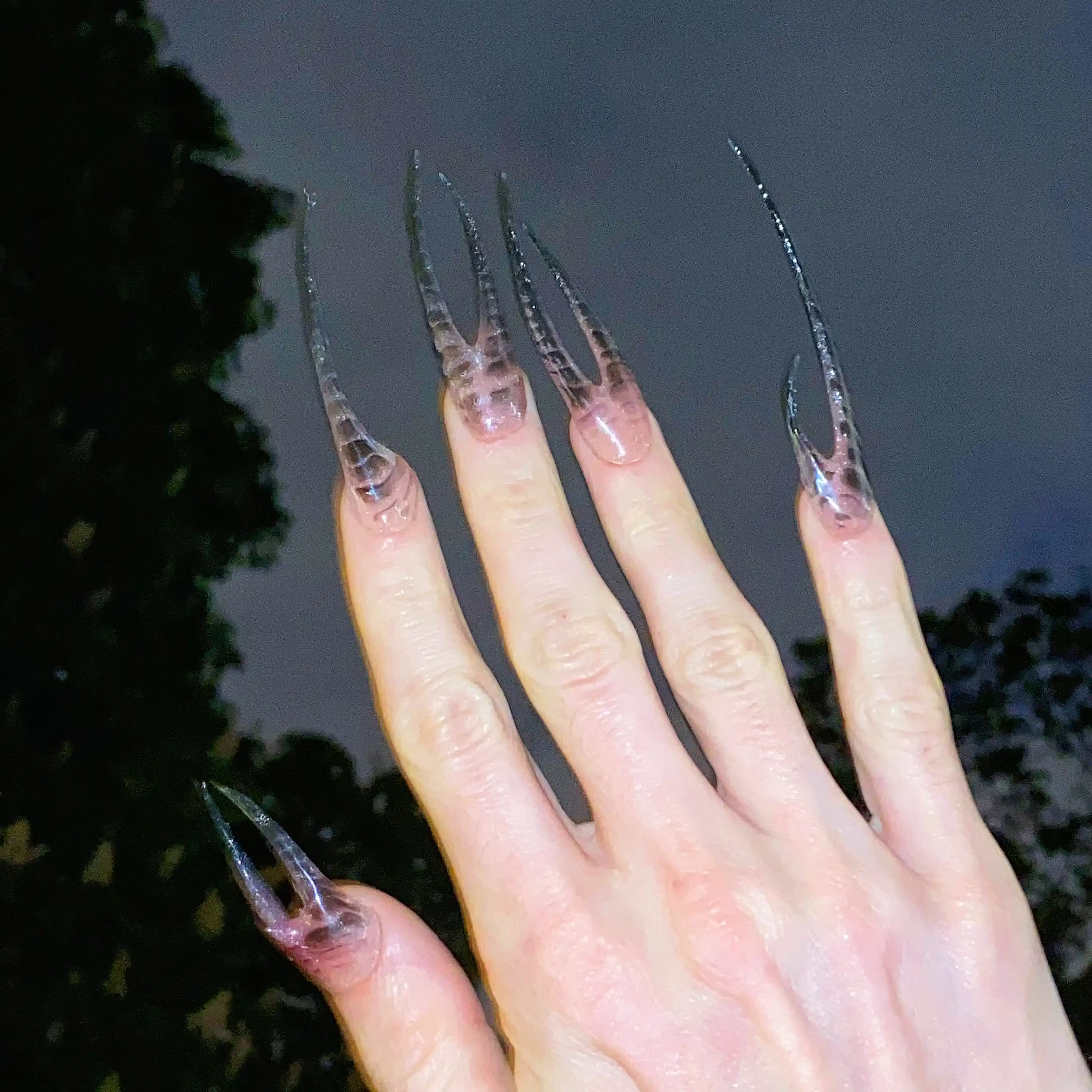 The Global (Re)Evolution of Nail Art as Creative Expression | RED•EYE ...