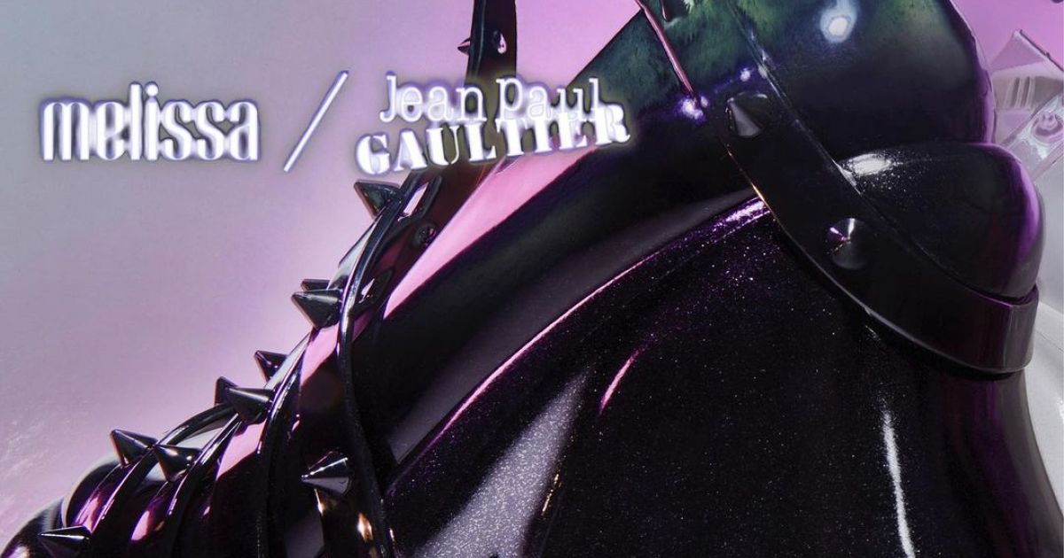 On the digital specter haunting analog processes. An interview with ...